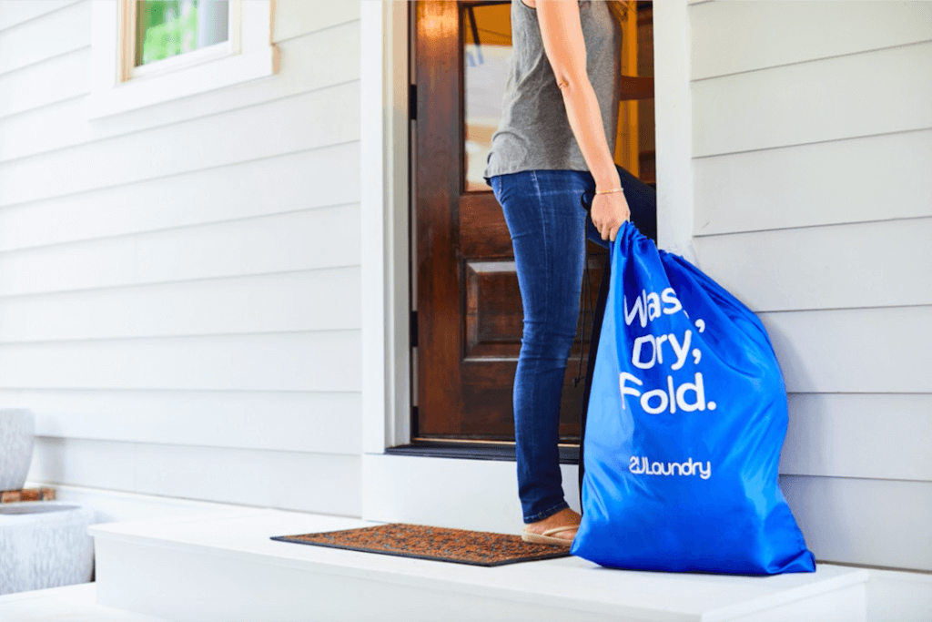 5 Tips for Leaving Your Laundry Out for Pickup | 2ULaundry